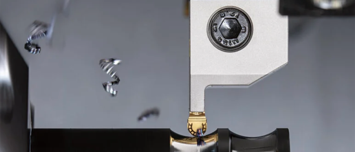 TUNGALOY LAUNCHES TUNGCUT CBN FULL-R INSERTS FOR PRECISION (…)