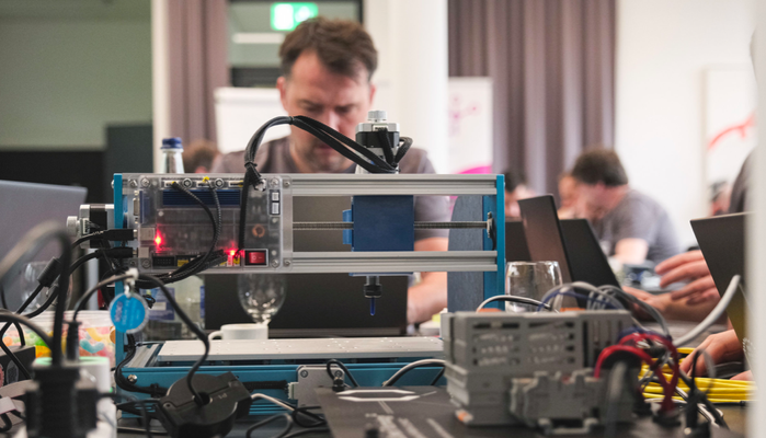 First class surface finish with hydrostatic motor grinding (…)